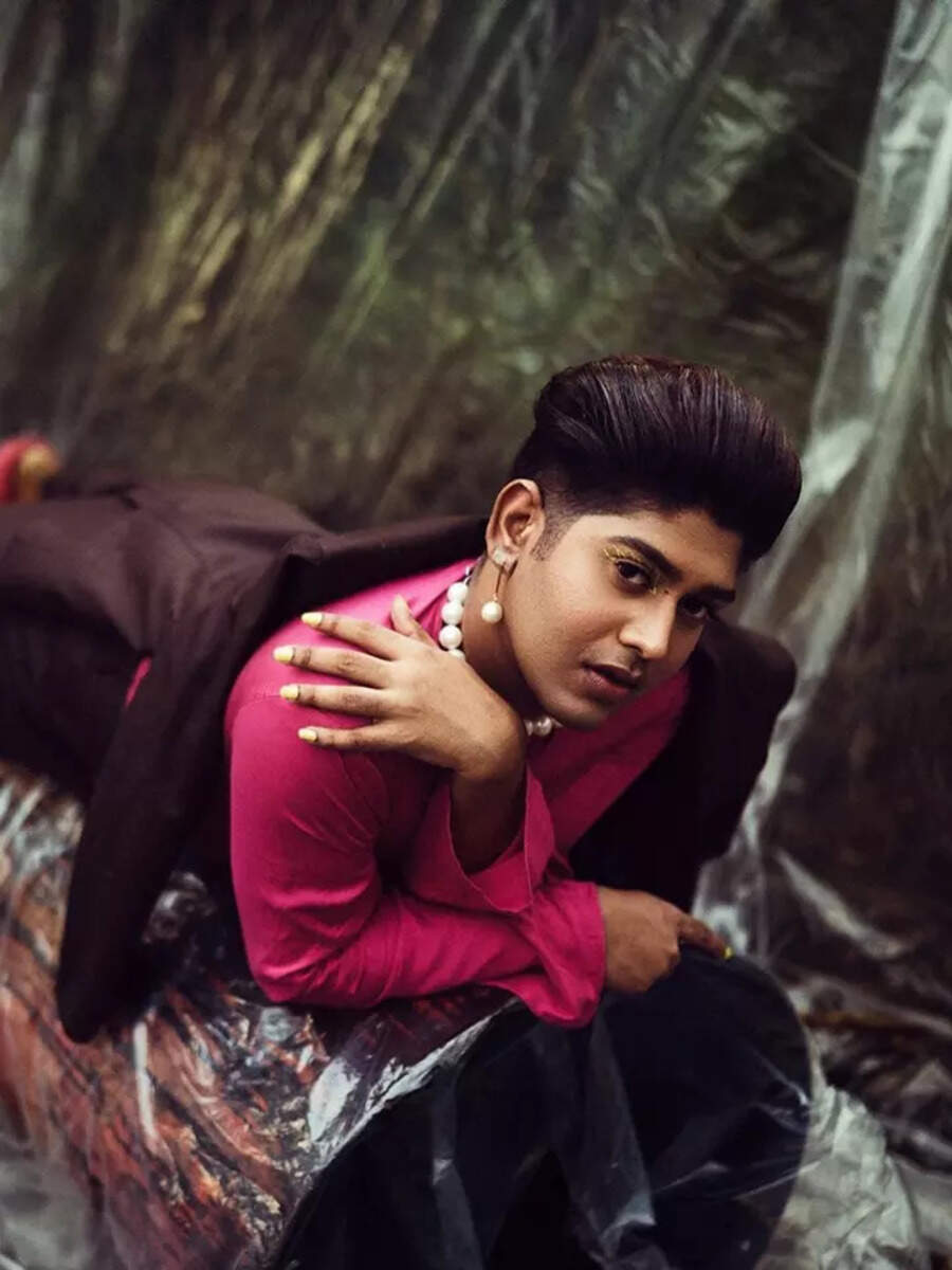 Riyas Salim breaks gender stereotypes with these pics | Times of India