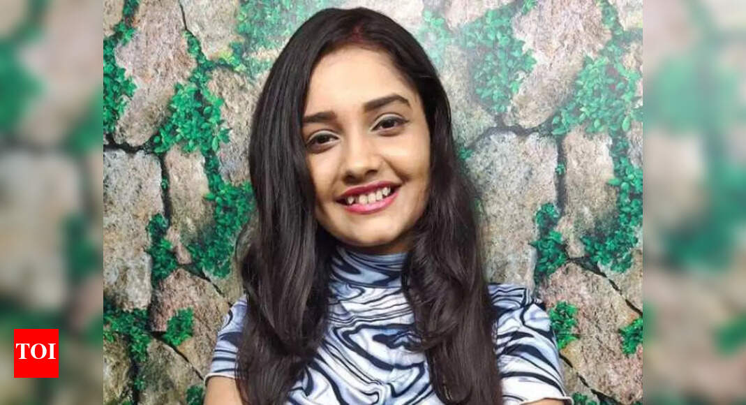 Actress Soume Chatterjee bags a role in TV show ‘Meyebela’ - Times of India