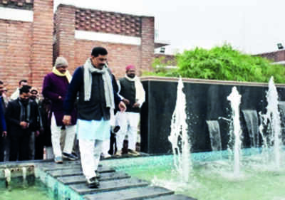 Cm To Inaugurate Iconic ‘mithila Haat’ Today: Min | Patna News - Times ...