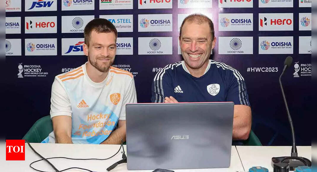 Dutch prescribe sign language to beat crowd uproar | Hockey News ...