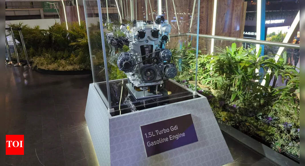 Tata Motors showcases two turbocharged BS-VI Phase 2 engines at Auto ...