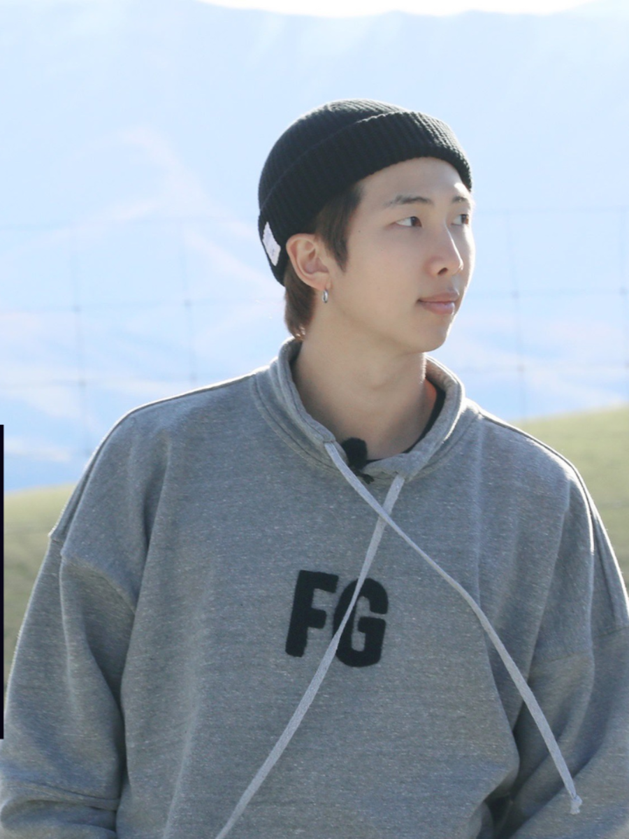 BTS star RM's comfy lounge wear for museum visits | Zoom TV
