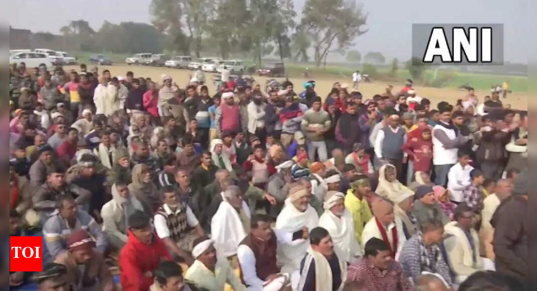 Bihar farmers hold mahapanchayat over land acquisition in Buxar where ...