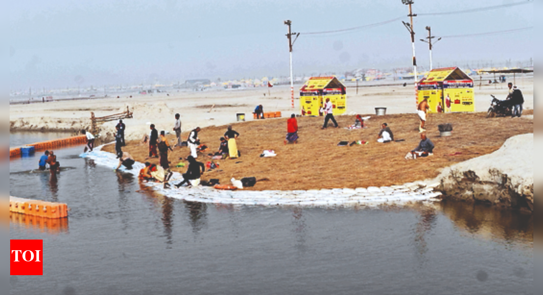 Sankranti Snan: Admin Gears Up For Sankranti Snan, 16 Ghats Being ...