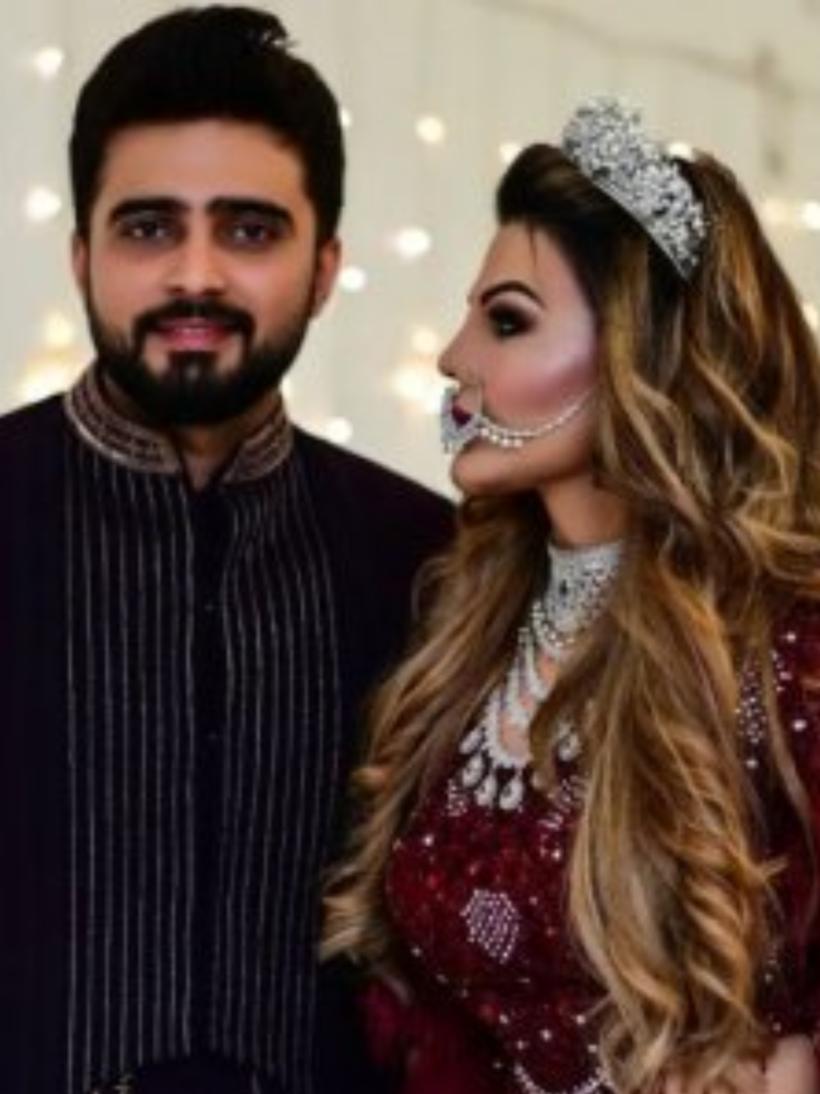 Who is Adil Durrani, Rakhi Sawant's husband? | Times of India