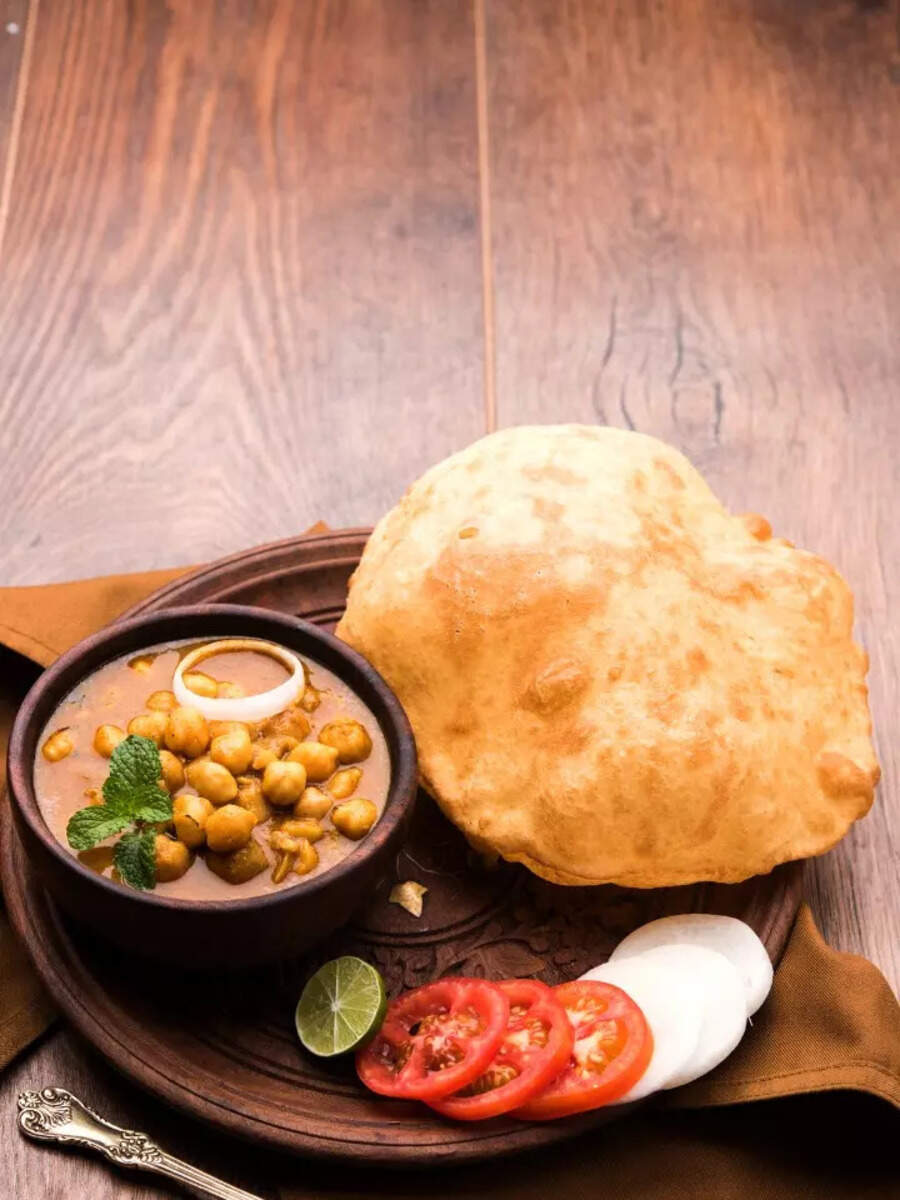 Authentic Delhi-Style Chole Bhature Recipe | Times of India