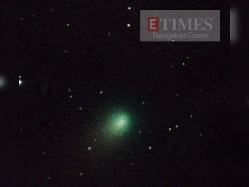 Bengaluru doctor captures a rare green comet that visits Earth every ... Bengaluru doctor captures a rare green comet that visits Earth every ...