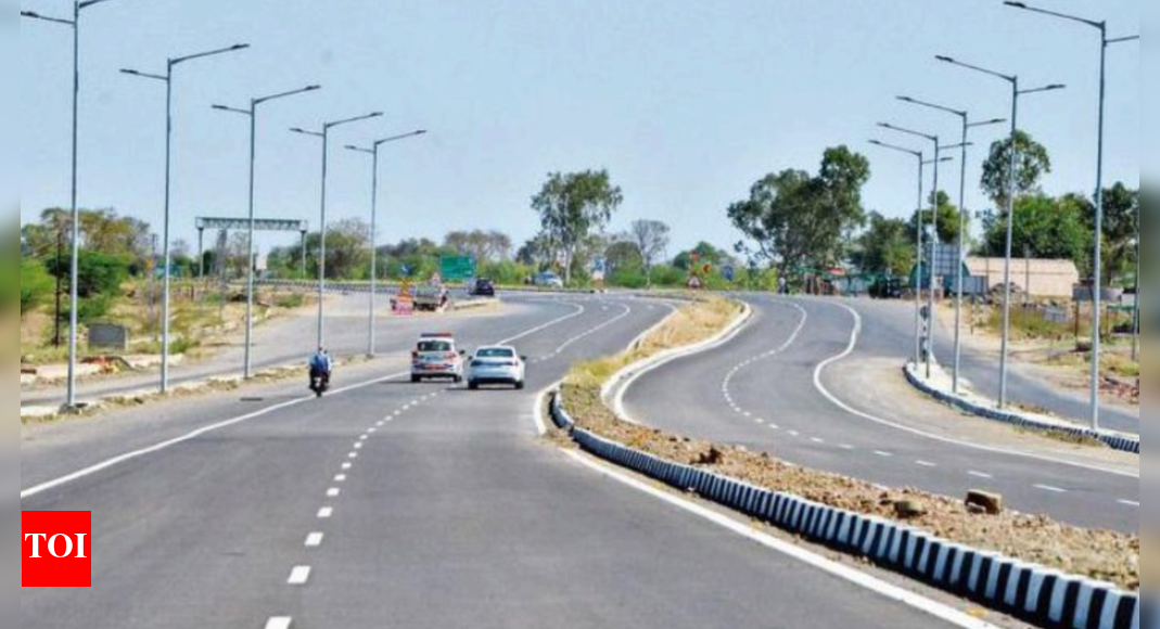 Speeding, fatal accidents on partially widened Sinnar-Shirdi highway a ...