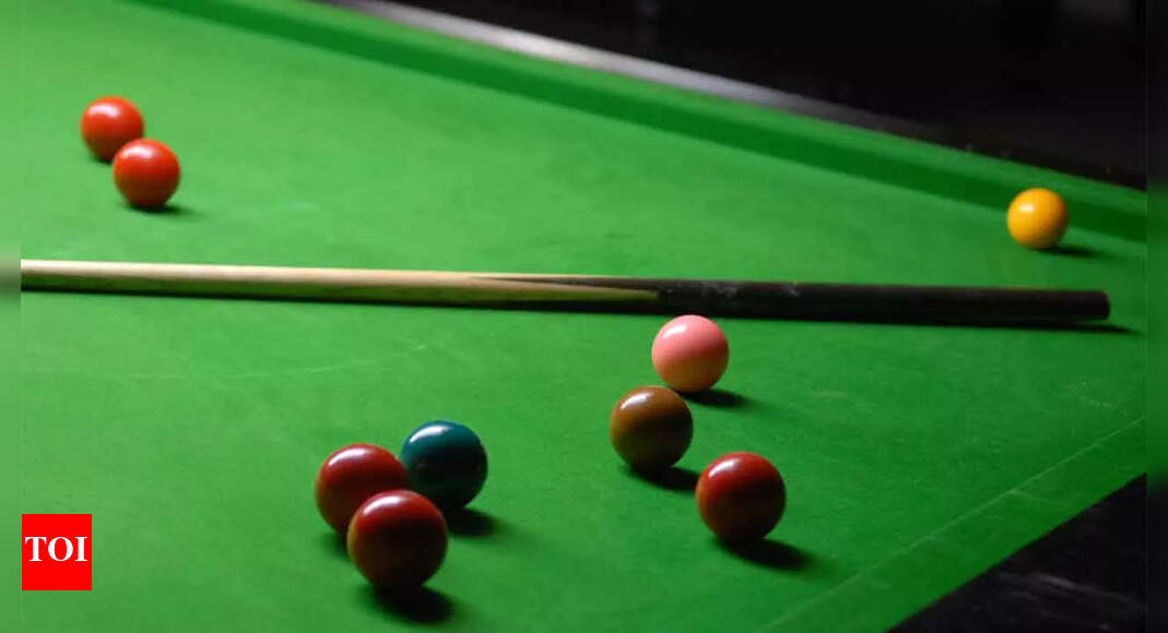 Mehta: Mehta Faces Rawat In Final | Mumbai News - Times of India