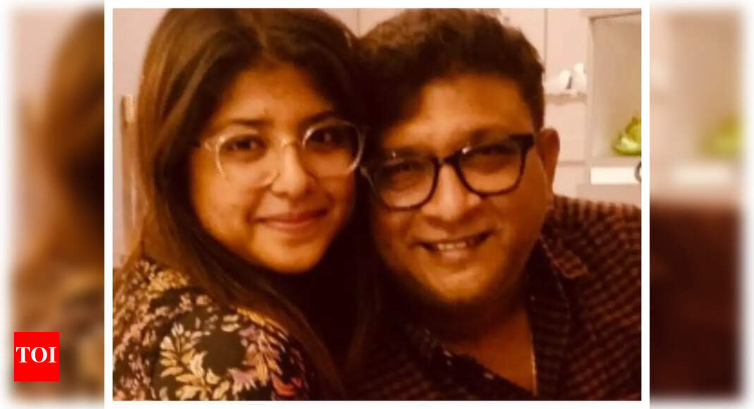 Sana Shinde wishes her father Kedar Shinde his birthday with a ...