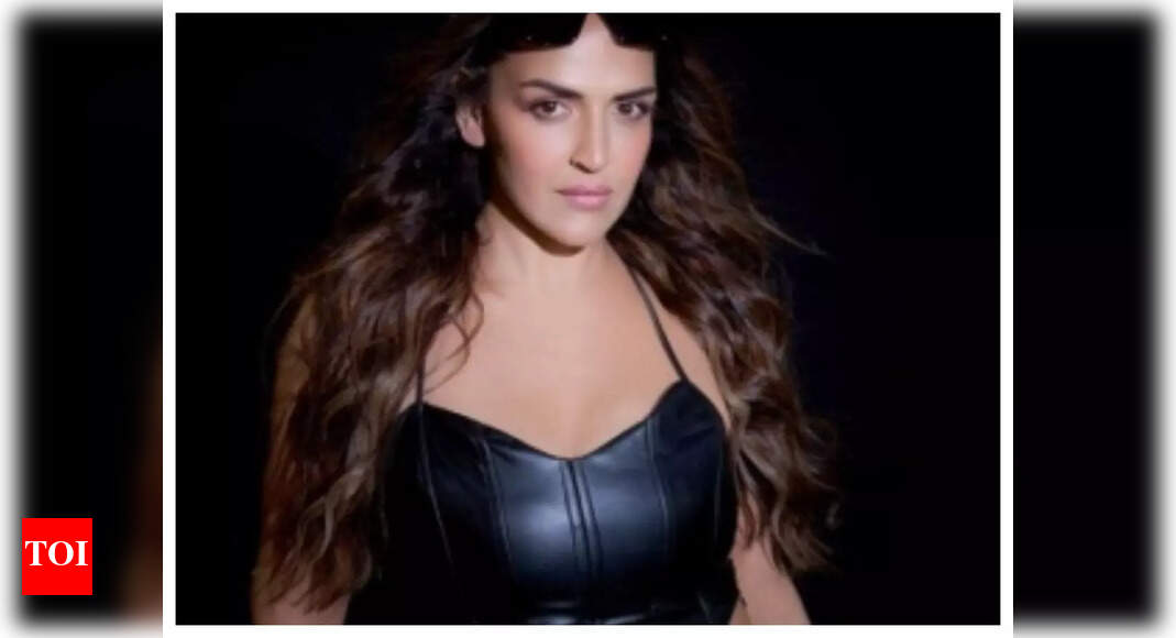 Esha Deol Takhtani to return on the big screen opposite Amit Sadh | Hindi Movie News - Times of ...