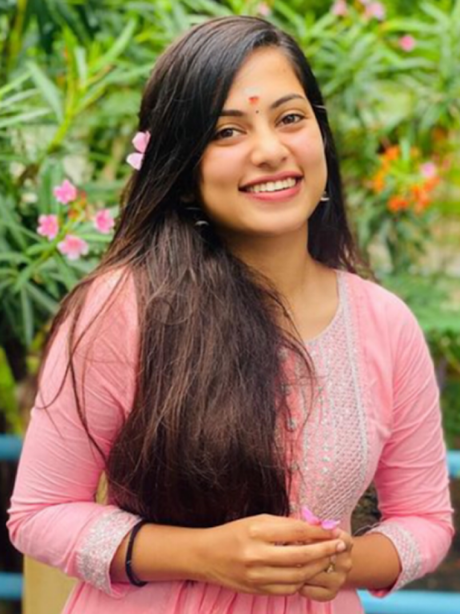 In Pics: Ethir Neechal fame Madhumitha’s stunning looks | Times of India