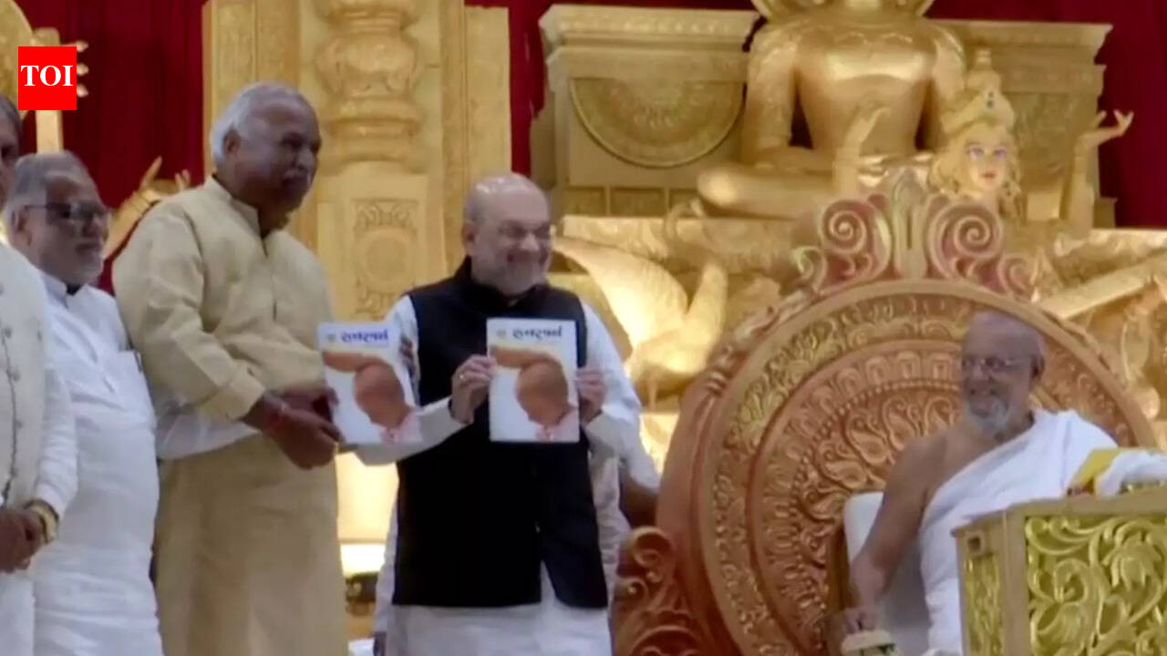 Amit Shah releases 400th book of Jain Acharya Shri Ratnasunder ...