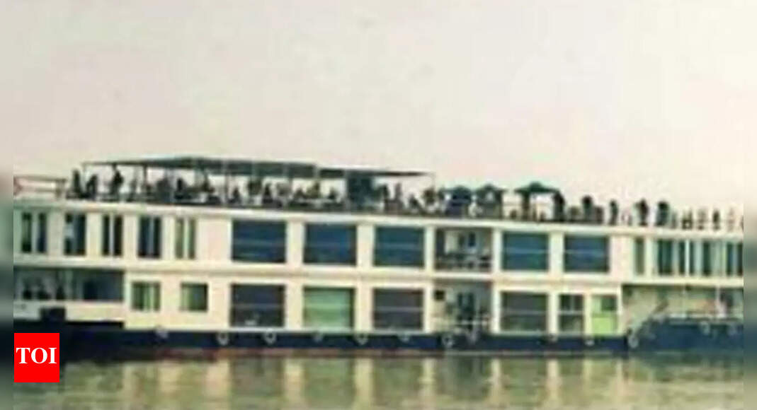 Ganga Vilas cruise reaches Patna ahead of schedule | Patna News - Times ...