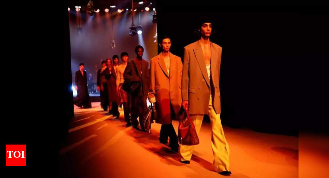 Gucci hits runway as fashion world awaits new designer - Times of India