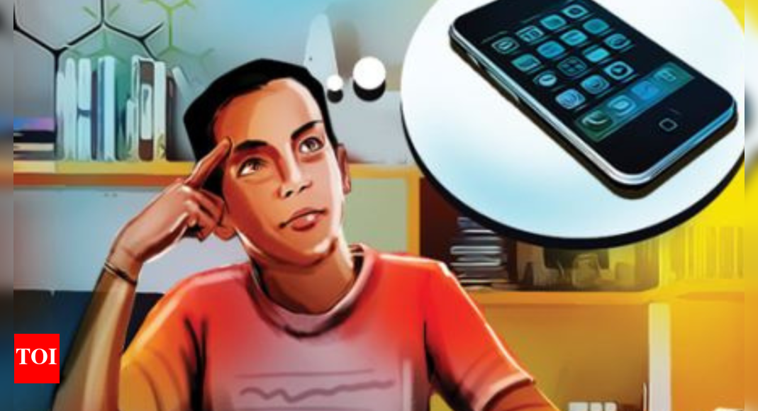 Concern grows over screen addiction | Mangaluru News - Times of India