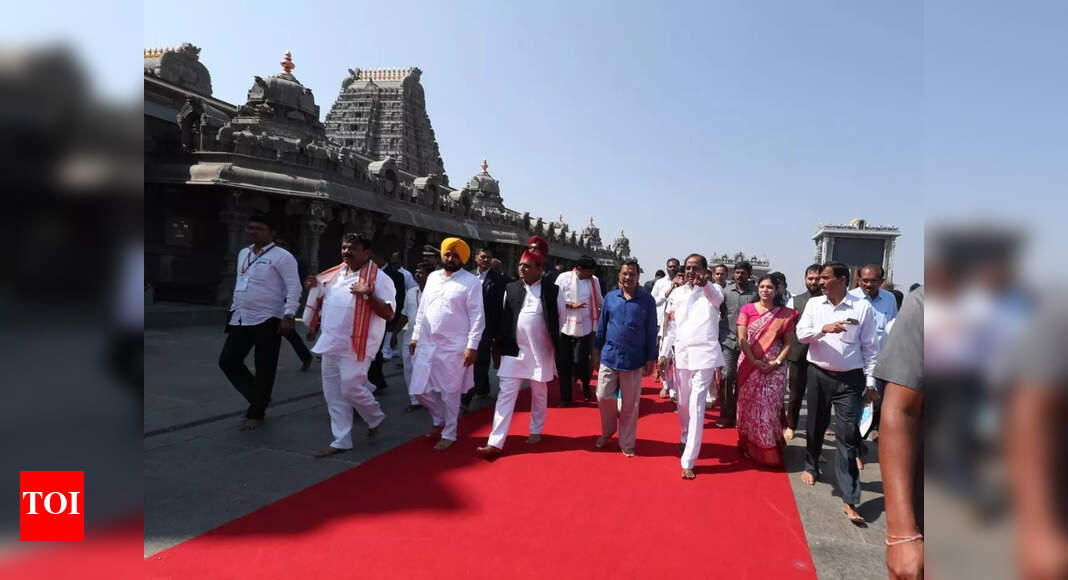 BRS Public Meet | BRS meeting in Khammam Live Updates: CMs of 3 states ...