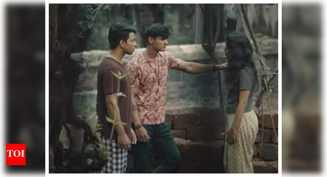 'Gadad Andhar' trailer: Jay Dudhane and Neha Mahajan starrer is worth ...