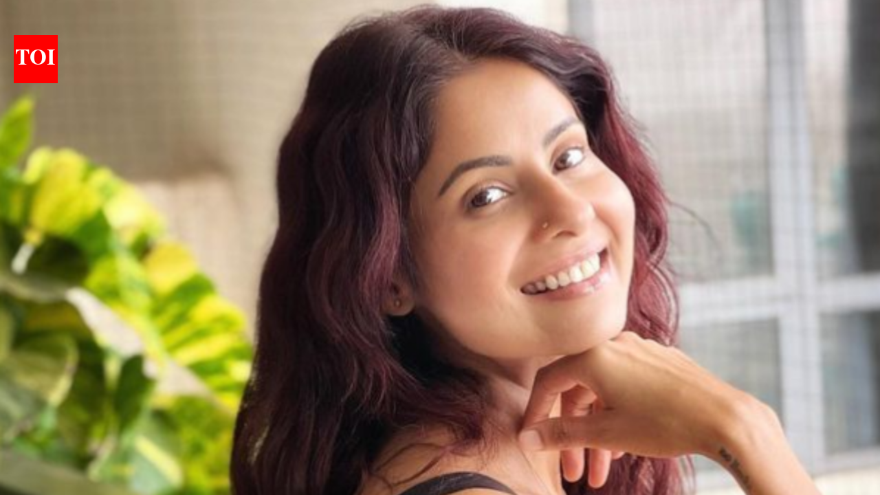Anupamaa actor Rupali Ganguly wishes her little co-star Asmi Deo on her ...