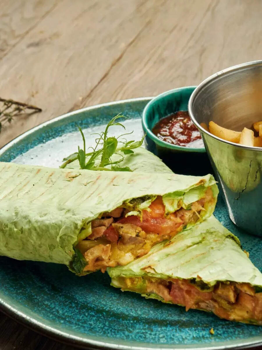 How to make Veggie Loaded Spinach Wrap | Times of India