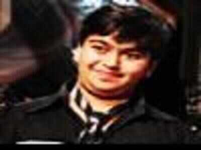 Aman gets his parents support - Times of India