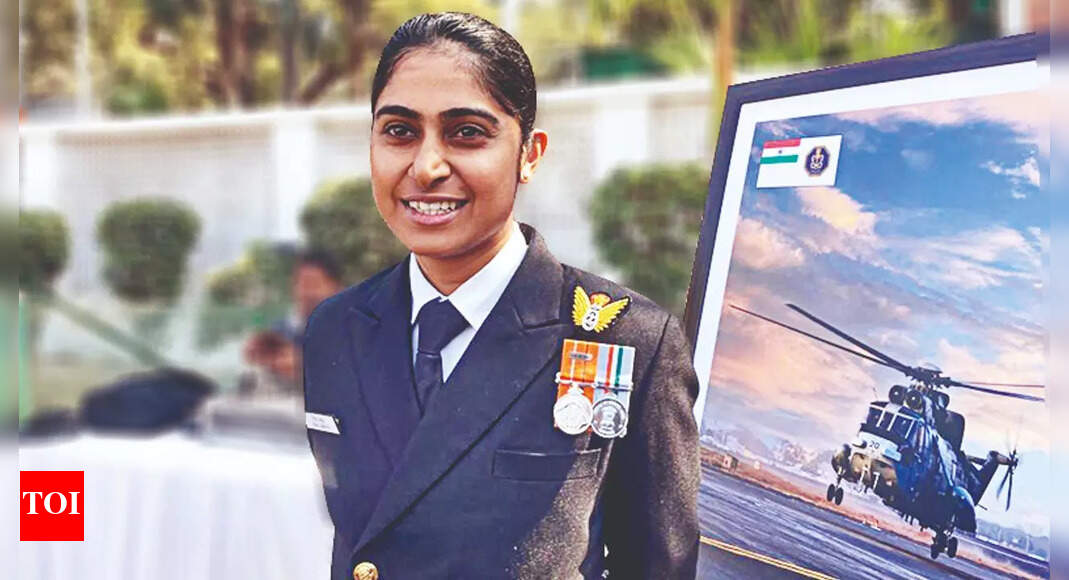 Navy: Woman officer to lead Navy team on Republic Day | Delhi News ...