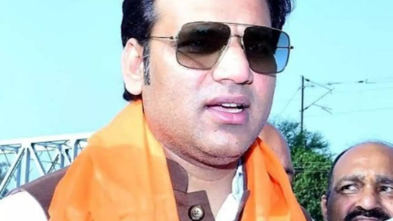 Raghbir Singh's Instagram, Twitter & Facebook on IDCrawl