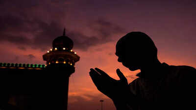 Sunni-Barelvi group wins trusteeship of Mumbai's Mahim mosque | Mumbai ...