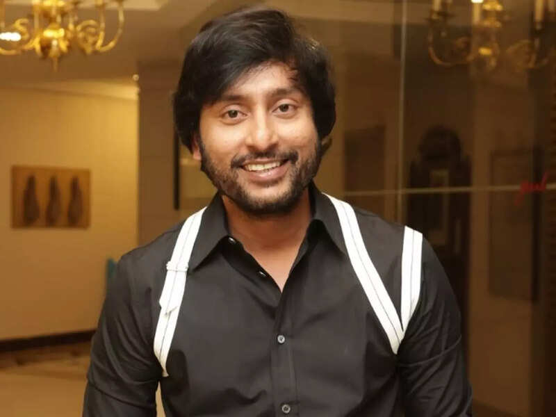 RJ Balaji's epic reply to a reporter during the promotions of 'Run Baby ...