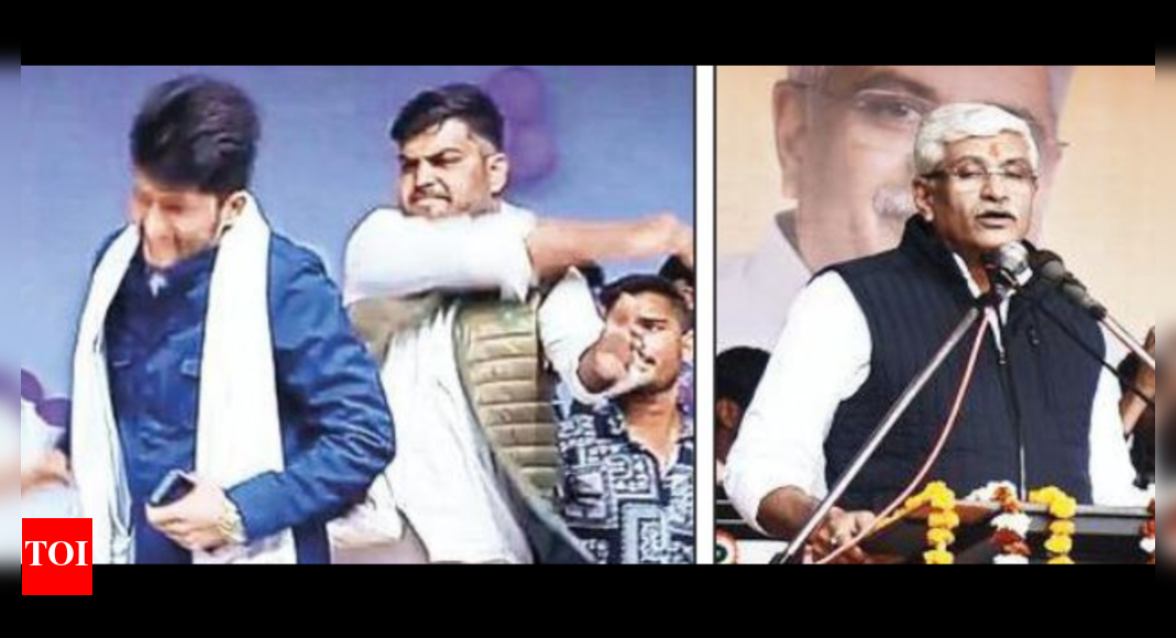 Rajasthan University Students Union leaders fight on stage in front of Union minister Gajendra ...