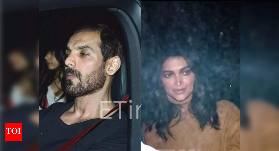 John Abraham, Gauri Khan, Deepika Padukone spotted at the screening of ‘Pathaan’ - Pics inside ...