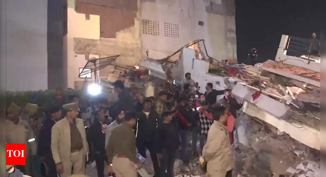 Lucknow building collapse: Ex-minister and SP leader's son Nawazish ...