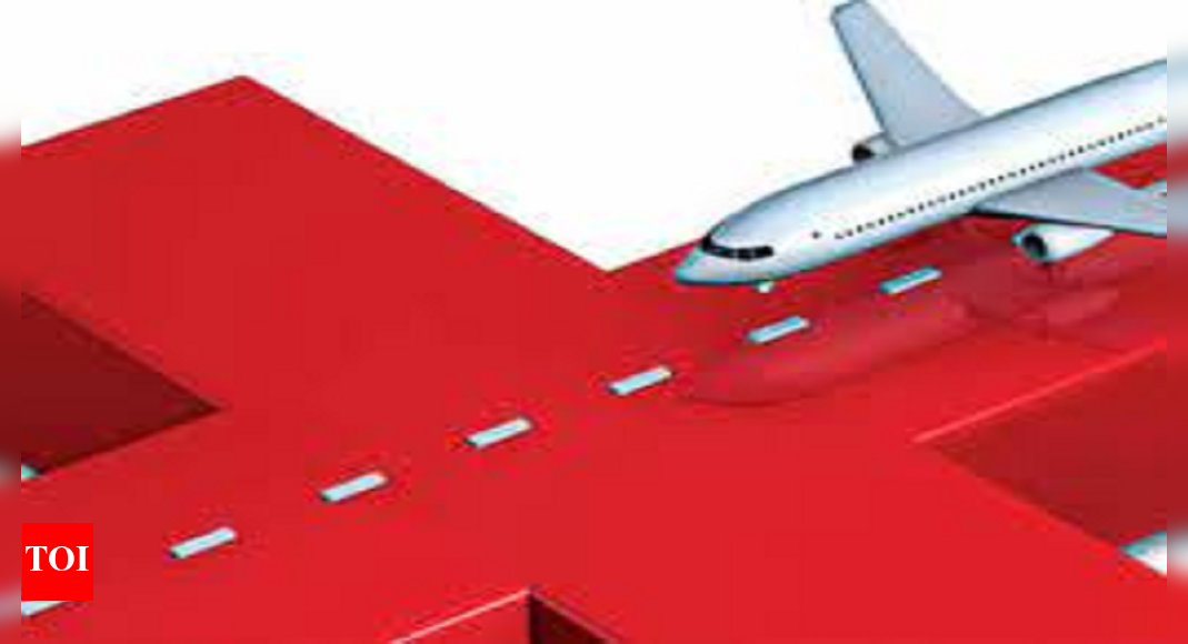 In Pune, travellator on skywalk to new cab pickup point only in April ...