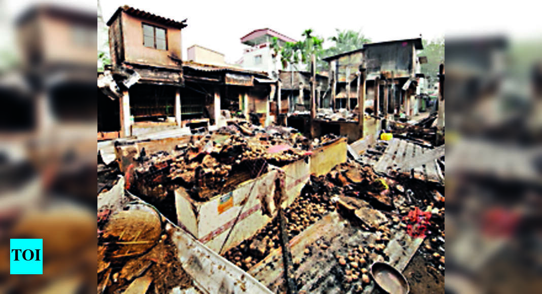 Kalikapur: 50 Shops Destroyed As Fire Breaks Out At Kalikapur Mkt ...