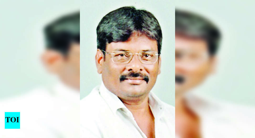 Bjp Neta Yadav Fined For Blocking Road | - Times of India