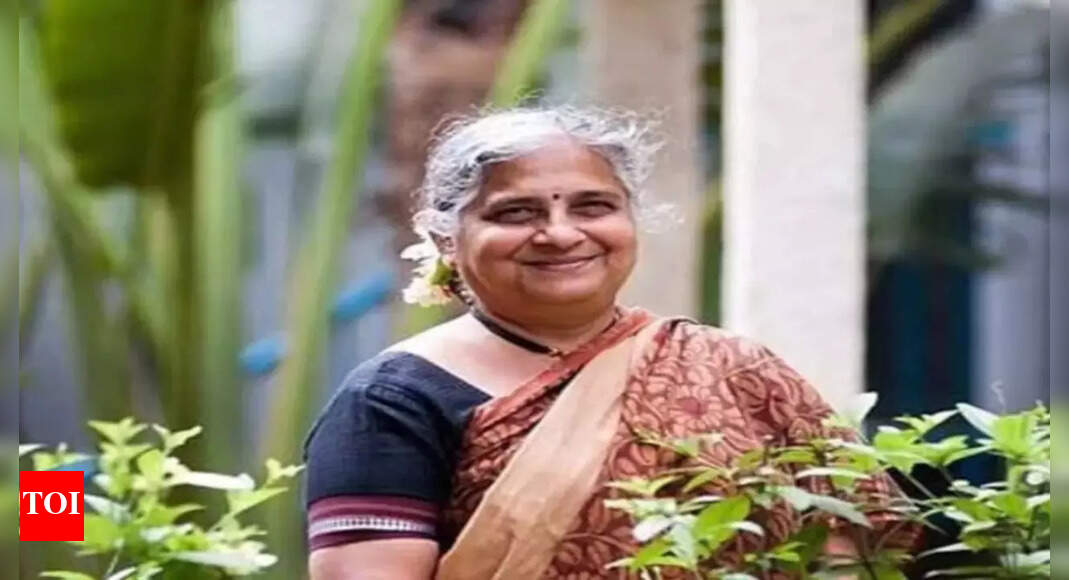 Sudha Murty awarded Padma Bhushan | India News - Times of India