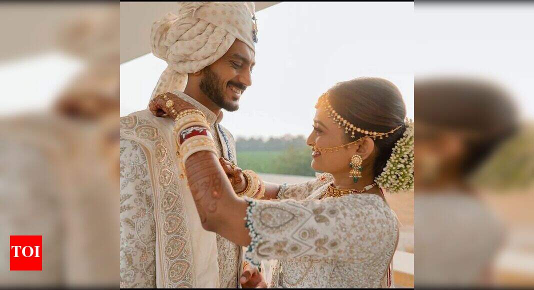 Cricketer Axar Patel gets married and we have another set of sunset ...