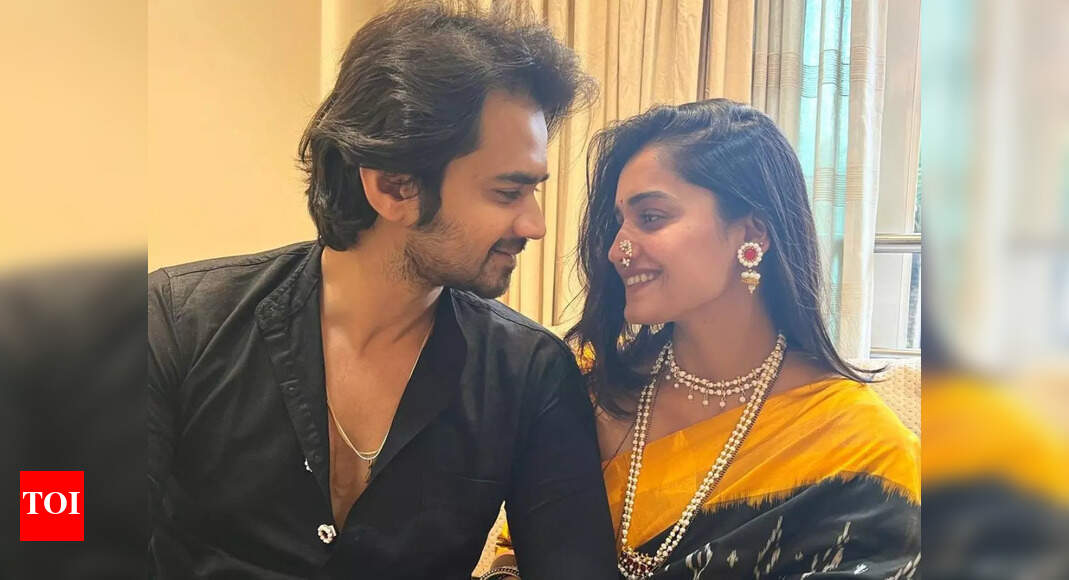 Hruta Durgule celebrates her first Makar Sankranti after marriage with ...