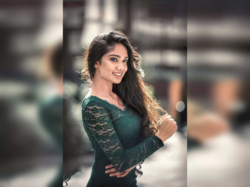 Family has nurtured my talents: Keerthi | Kannada Movie News - Times of ...