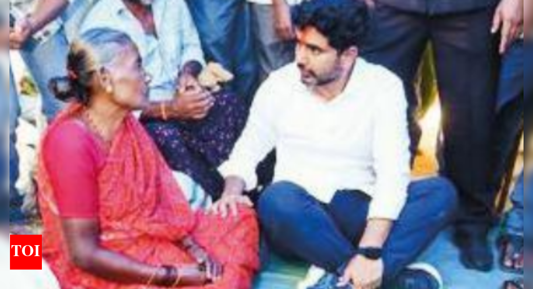 TDP national secretary Nara Lokesh interacts with farmers as padayatra's Kuppam leg concludes ...