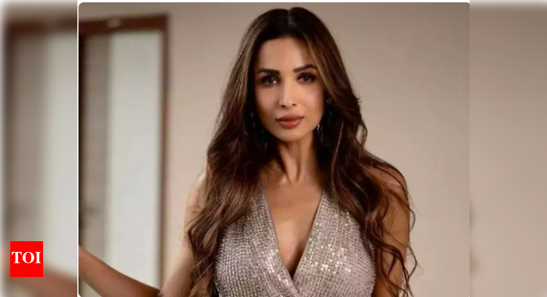 Malaika Aora steps out in a ravishing green outfit, grabs eyeballs: See pic | Hindi Movie News ...