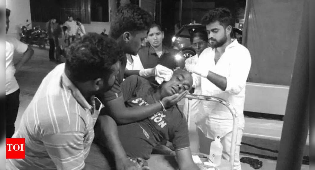 Tension grips Andhra Pradesh's Tadipatri after attack on JC Prabhakar ...