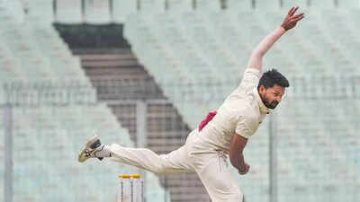Ranji Trophy: Mukesh, Akash give Bengal the edge | Cricket News - Times ...