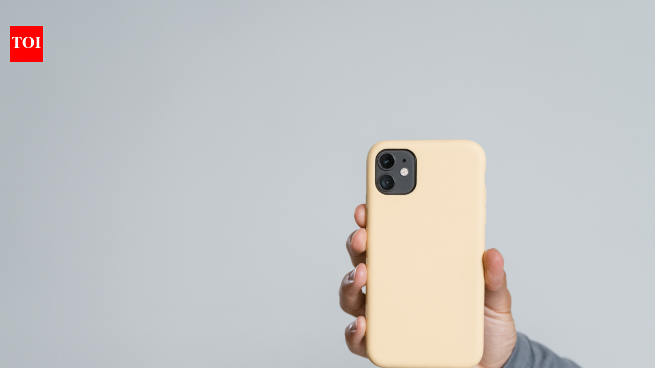 iPhone 12 Back Cover To Make Your Phone Safe And Stylish - The Times ...