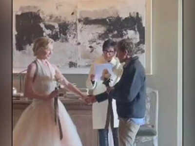 Ellen DeGeneres, Portia de Rossi renew wedding vows with Kris Jenner's ...