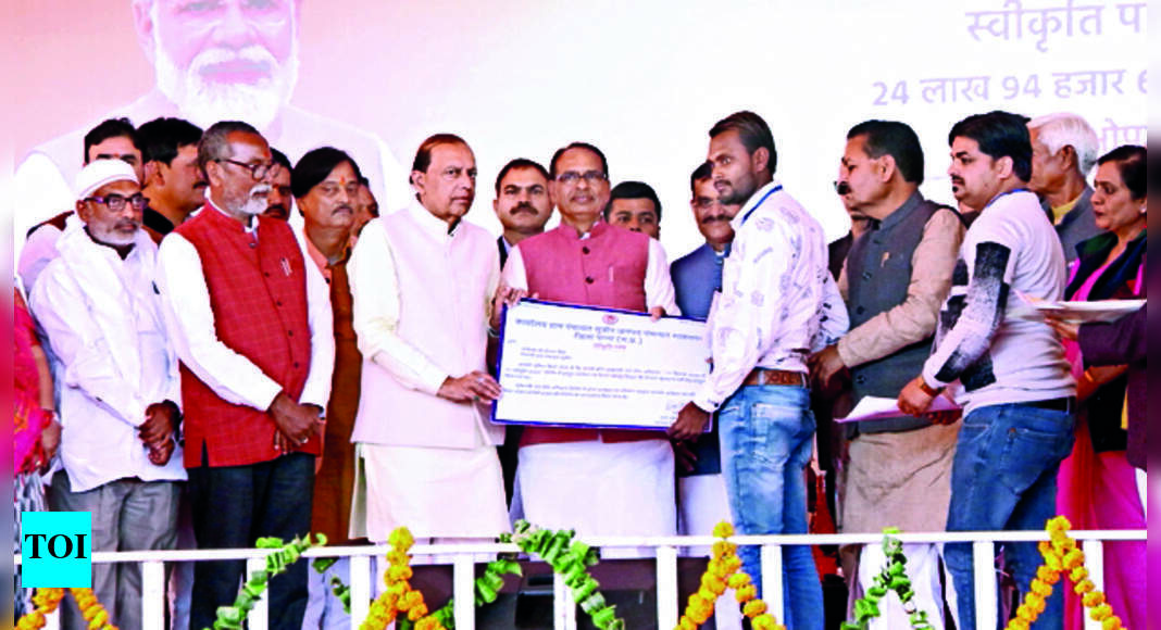 Apply For Ladli Behna Yojana From Int’l Women’s Day: Cm | Bhopal News ...