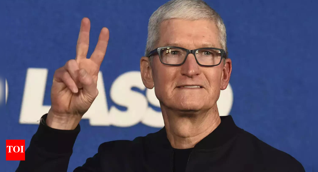 Strong Double-digit Growth In India, Says Apple Ceo | Bengaluru News ...
