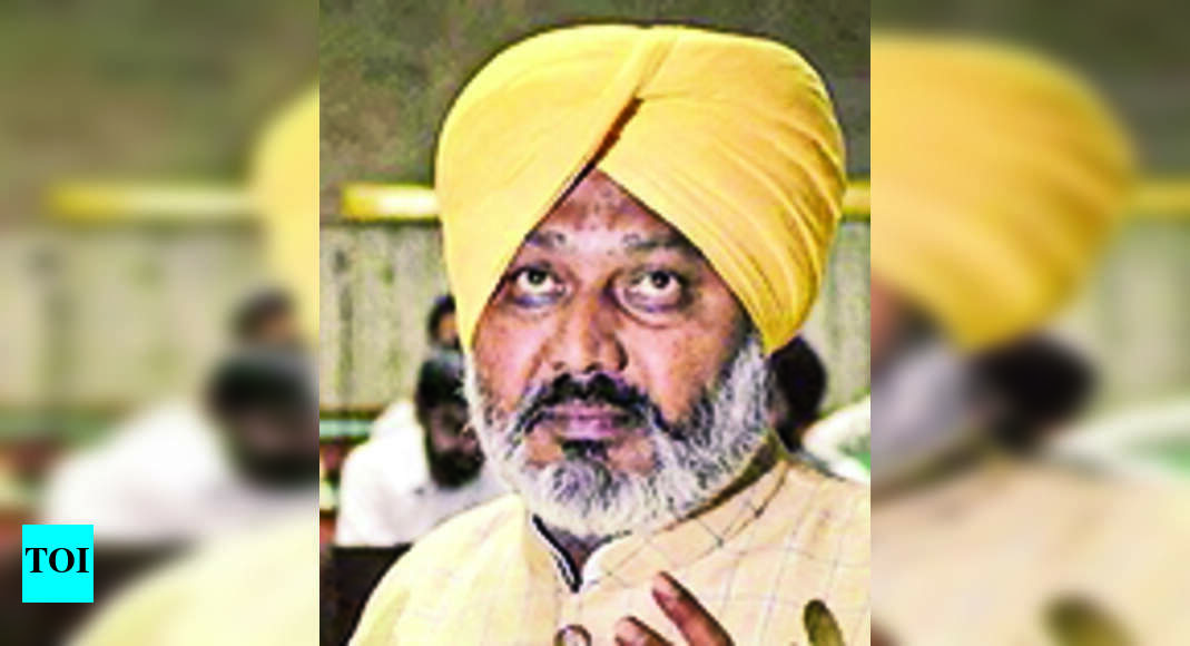 Cheema: Defamation Case: Cheema Appears In Court | Chandigarh News ...