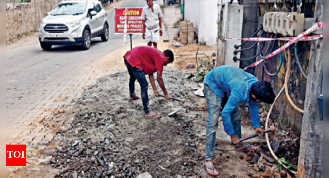 Kochi: Roads Turn Death Traps: Poor Works Claim One More Life | Kochi News - Times of India