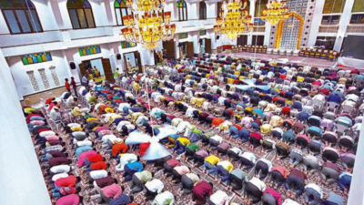 Largest prayer hall in Hydopens in all its splendour | Hyderabad News ...